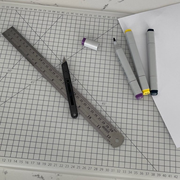 Magnetic Glass Media & Craft Board